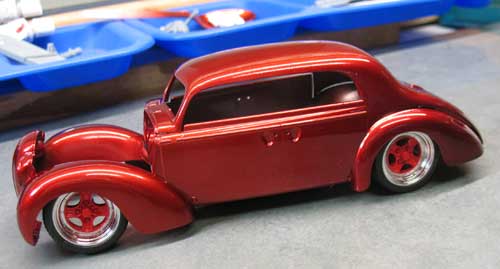 ICM Admiral Saloon Model car Kit.