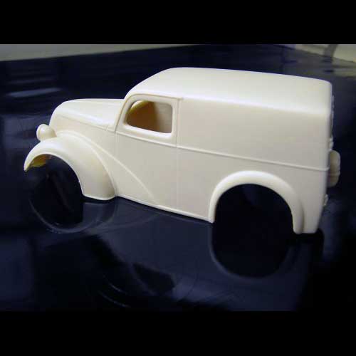 1948 Thames Sedan Delivery - Bandit Resins