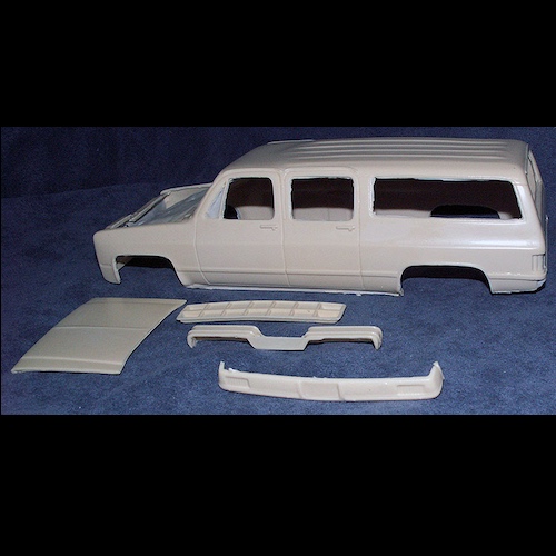 1982 Chevy Fullsize Suburban - Star Models