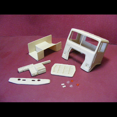 Ford WT9000 COE Daycab - Aussie Resin Models